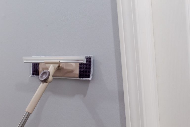 Spring Cleaning Checklist - 25 Days To A Clean Home